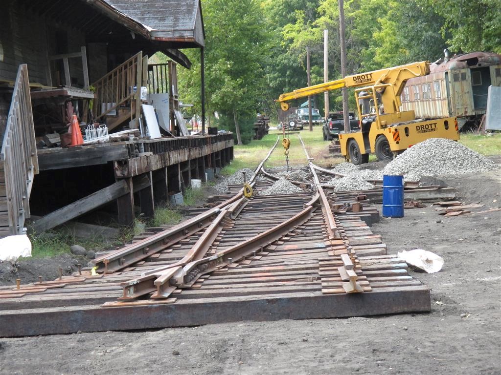 House Track Extension - Shelburne Falls Trolley Museum